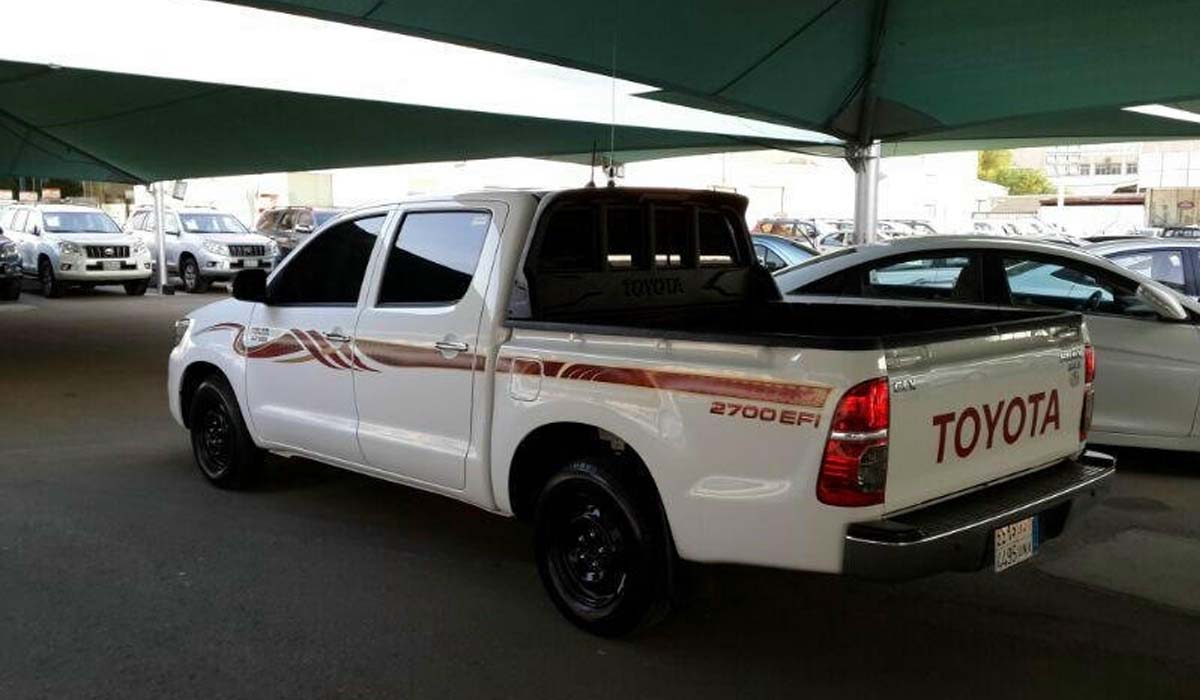 StriveME - هايلوکس 2013 مواصفات واسعار السيارة المستعملة في السعودية